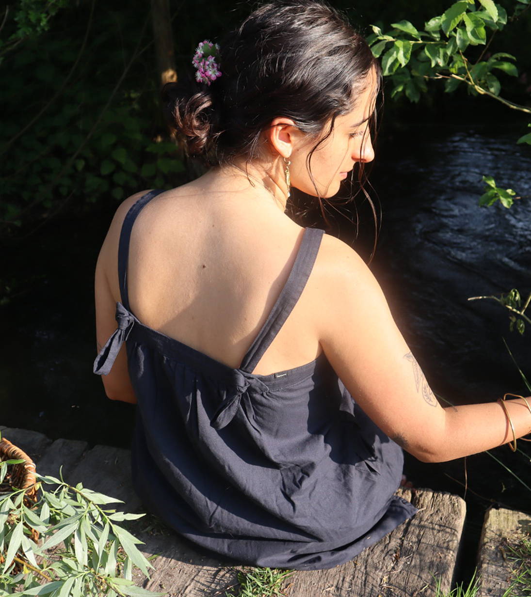 Embracing Tradition: A History of Linen & Hemp – Finisterre