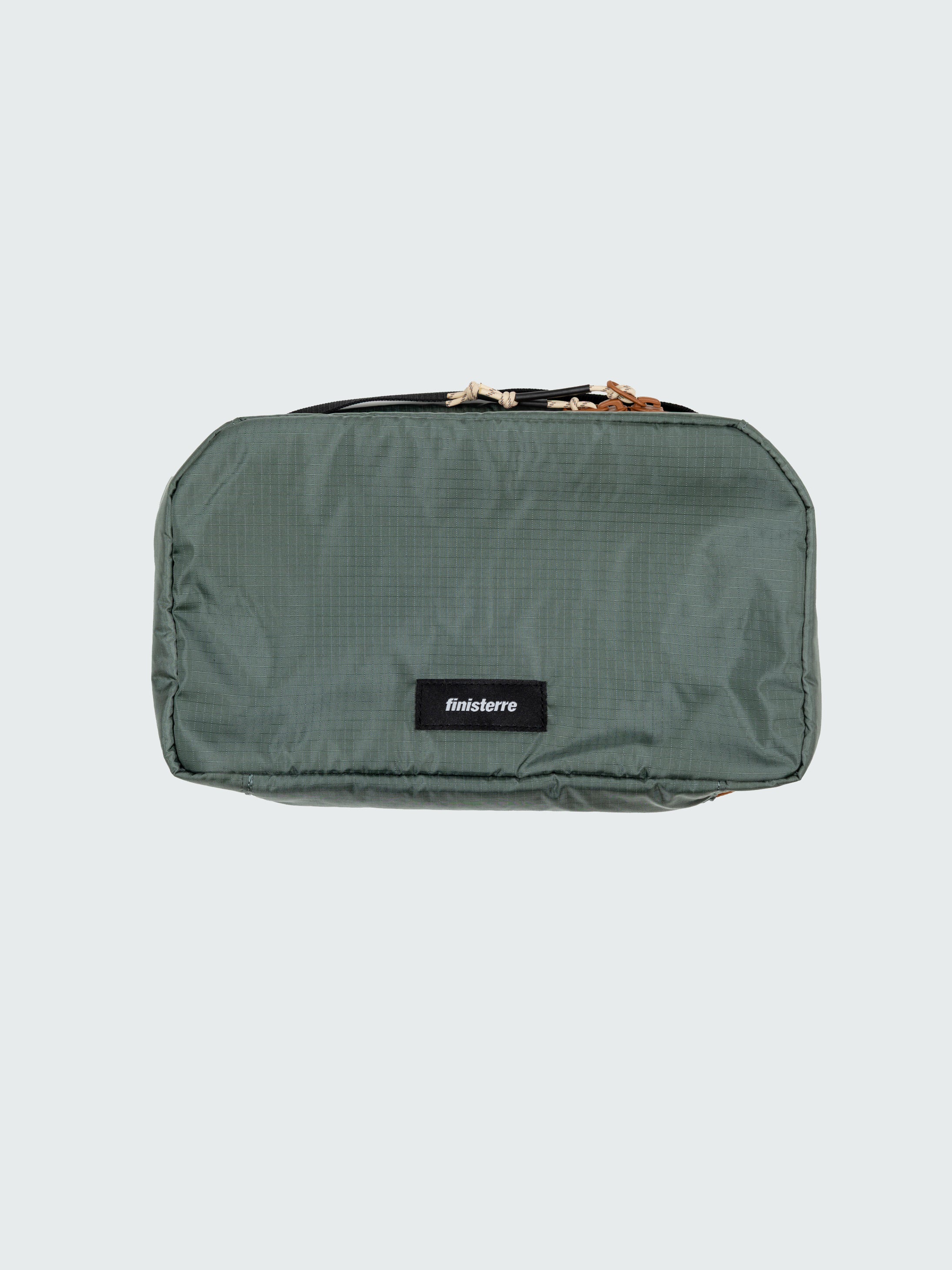 Recycled Toiletries Bag in Green - Mako | Finisterre